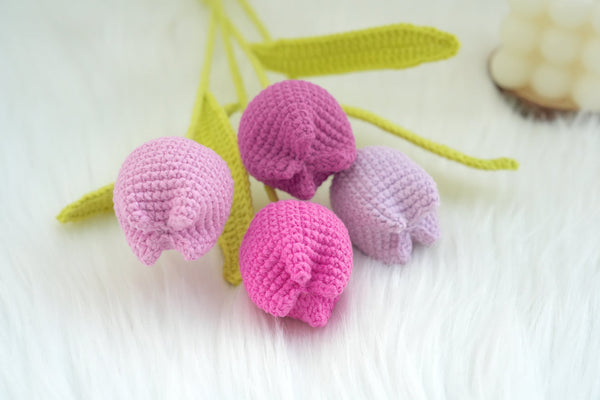 16 Free Crochet Tulip Patterns - Pouches, Coasters & More – HiCrochet