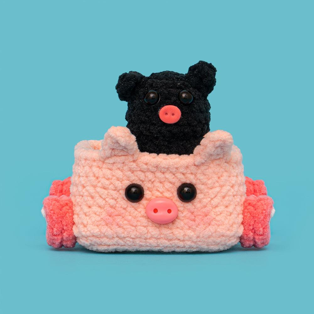 Pink Pig Rally Car Crochet Kit – HiCrochet