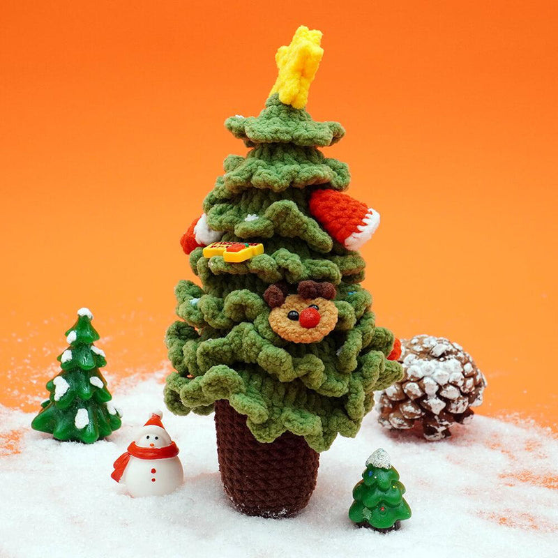 Cuddly Amigurumi Christmas Tree Crochet Kits – HiCrochet